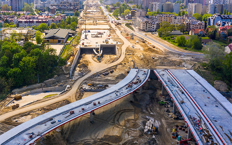 Studying Critical Path Delay and Recovery